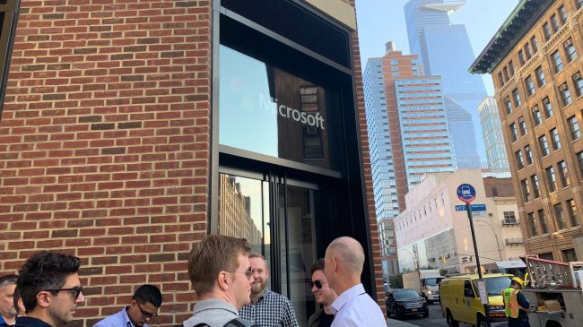 Microsoft Surface October 2019 Event: Живой Блог из Нью-Йорка - HowTablet